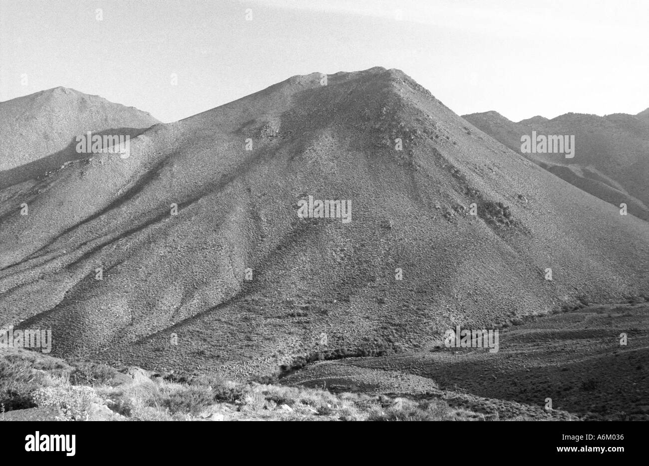 Tehachapi range hi-res stock photography and images - Alamy