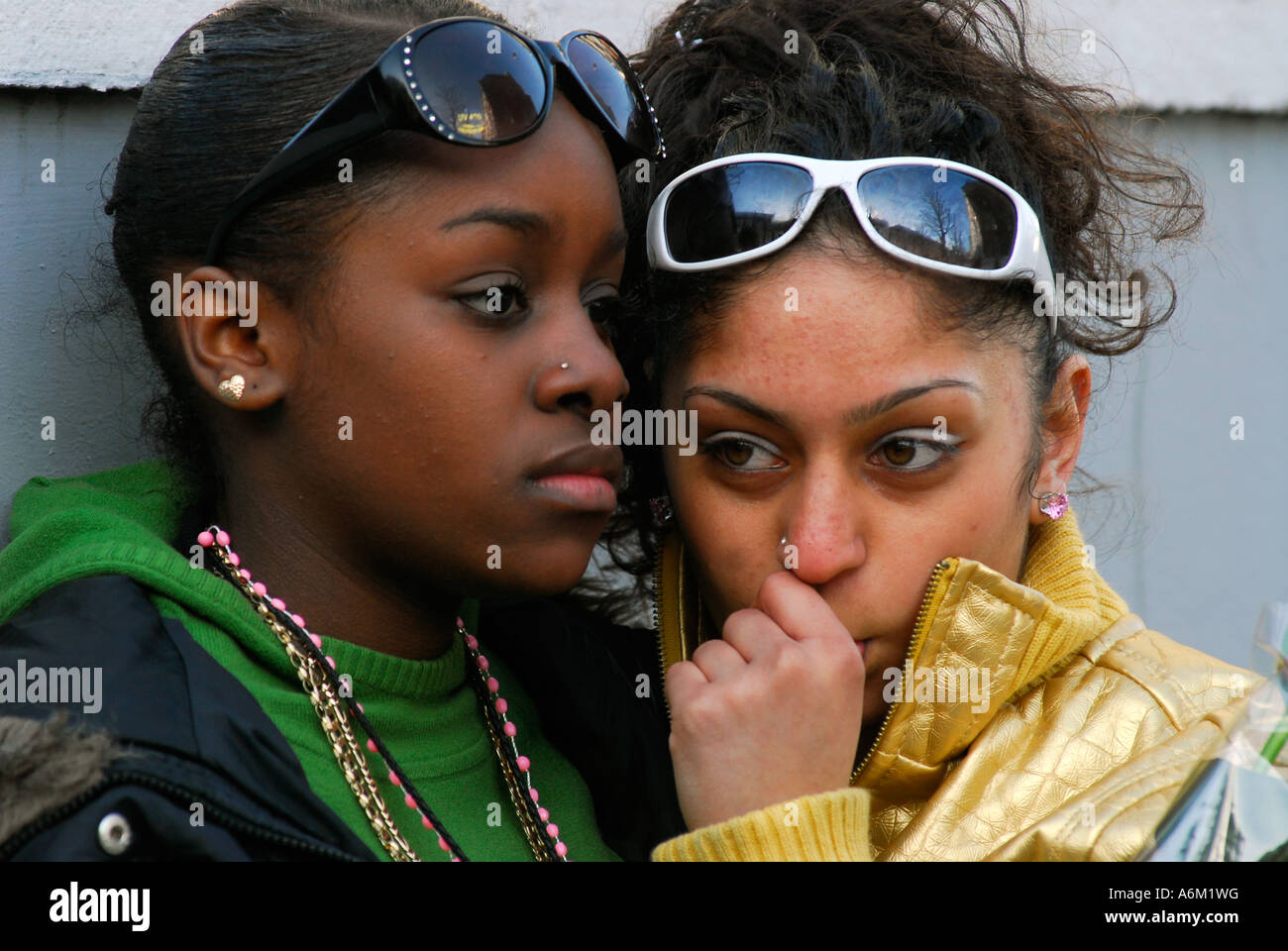 Sad mourners hi-res stock photography and images - Alamy