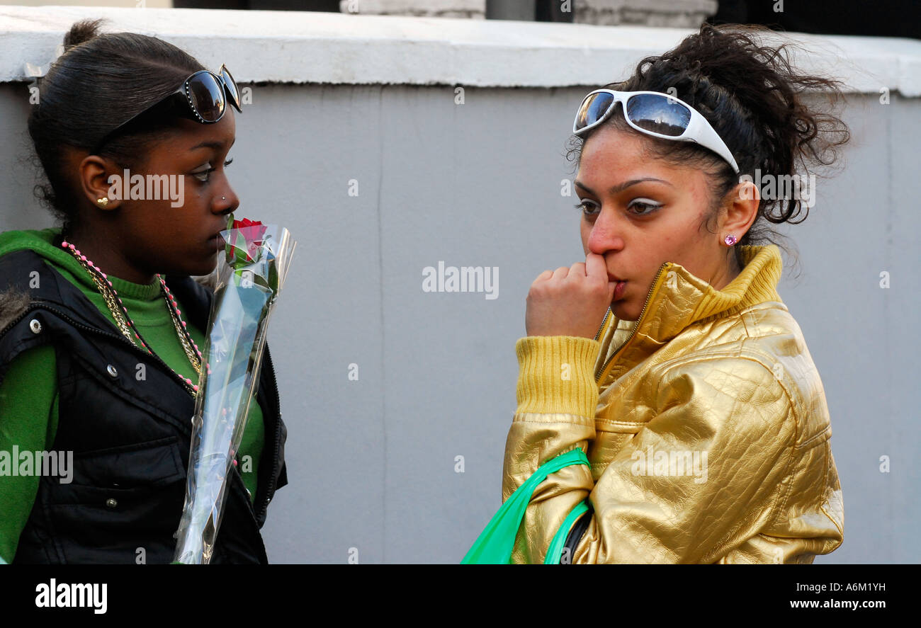Sad mourners hi-res stock photography and images - Alamy