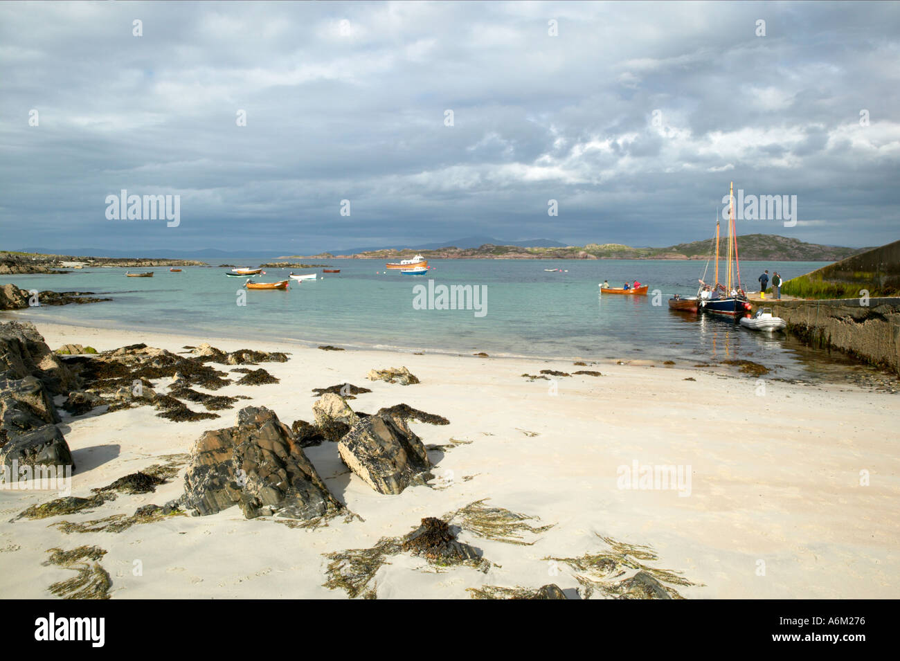 A beach on the Isle of Iona Stock Photo - Alamy