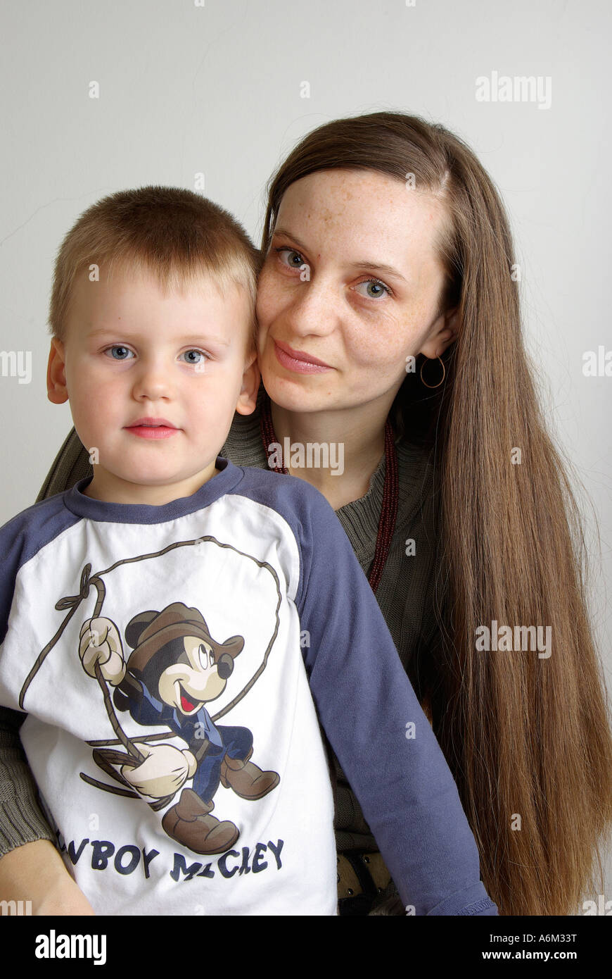 a young family Stock Photo - Alamy