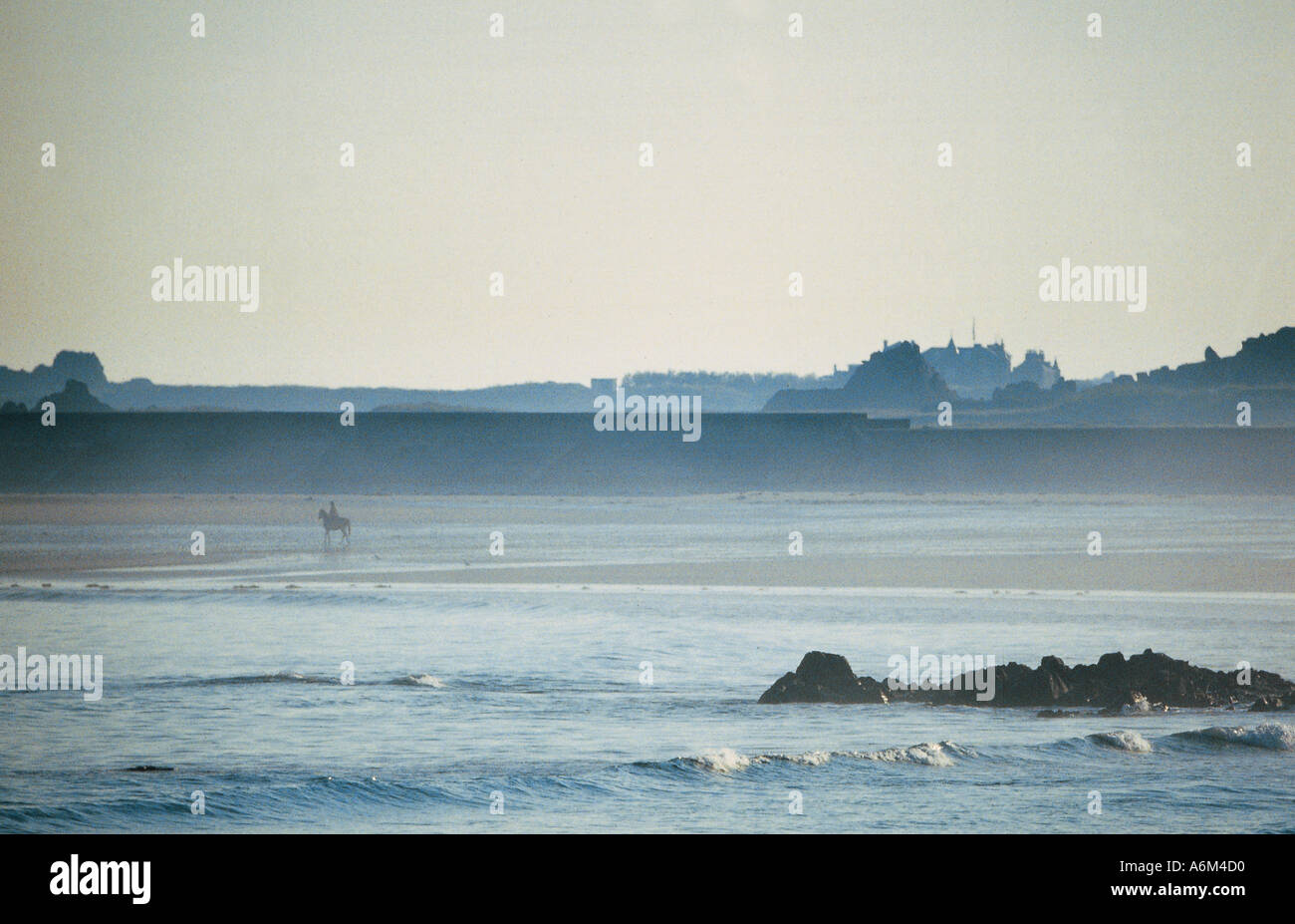Vazon beach hi-res stock photography and images - Alamy