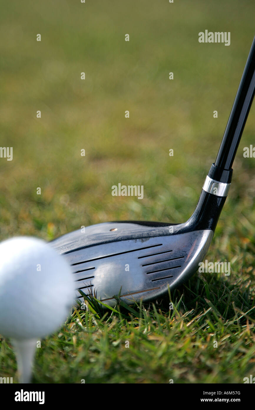 Close up of a golf ball golf club Stock Photo - Alamy