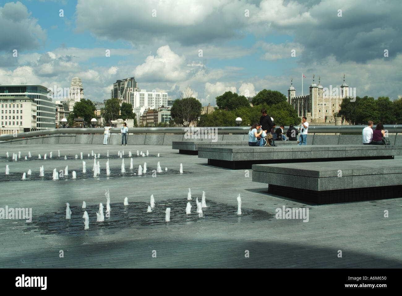Morelondon hi-res stock photography and images - Alamy