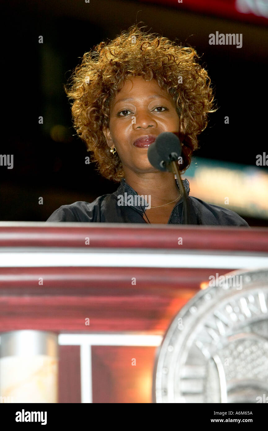 2004 Democratic Convention at the Boston Fleet Center actress Alfre ...