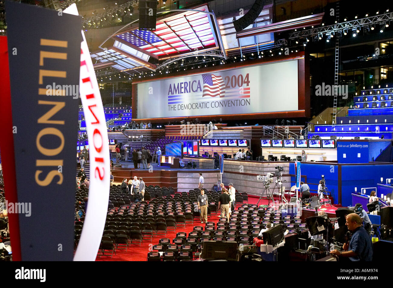 Election campaign signage hi-res stock photography and images - Alamy