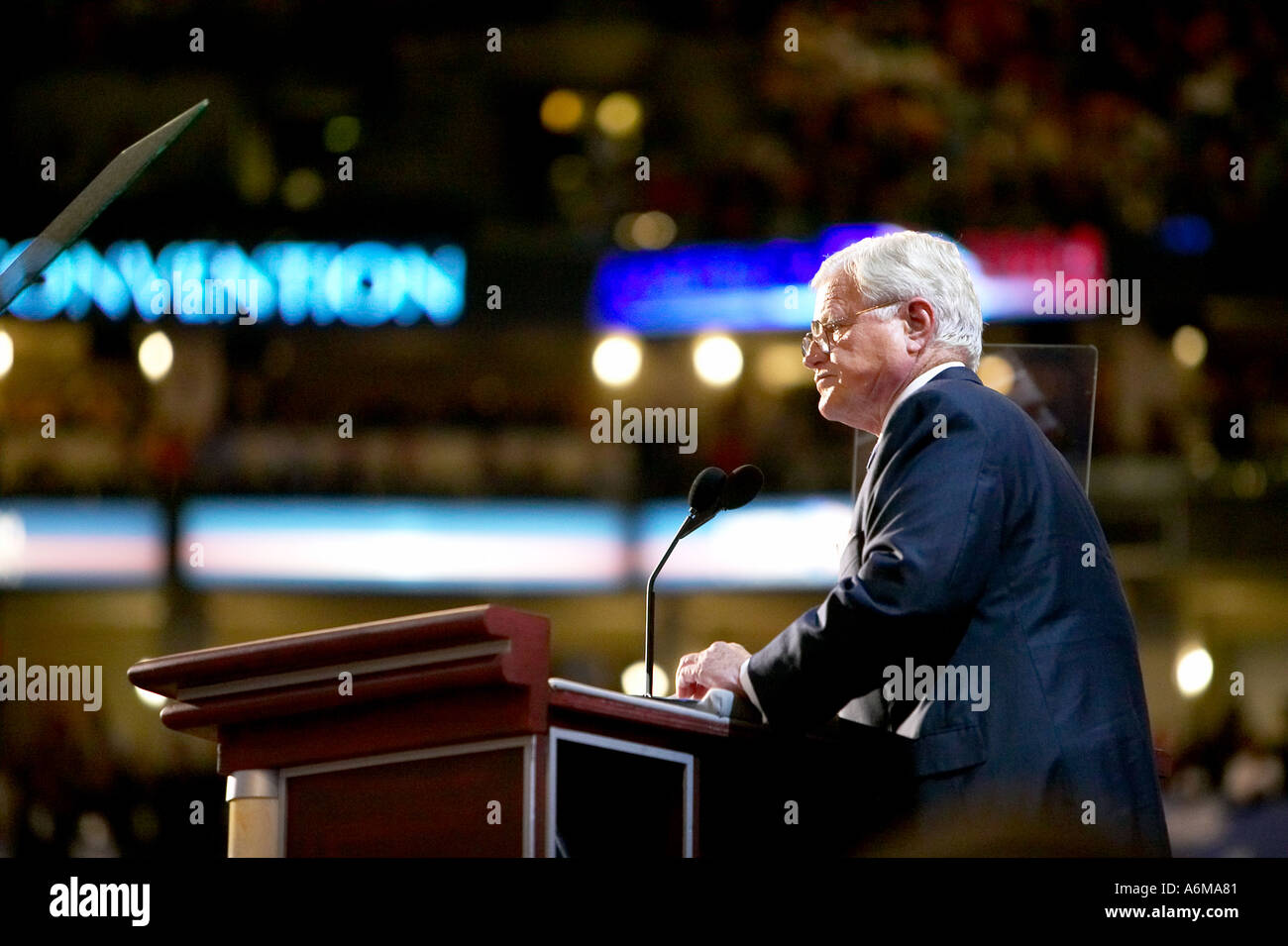 Senator edward kennedy speech hi-res stock photography and images - Alamy
