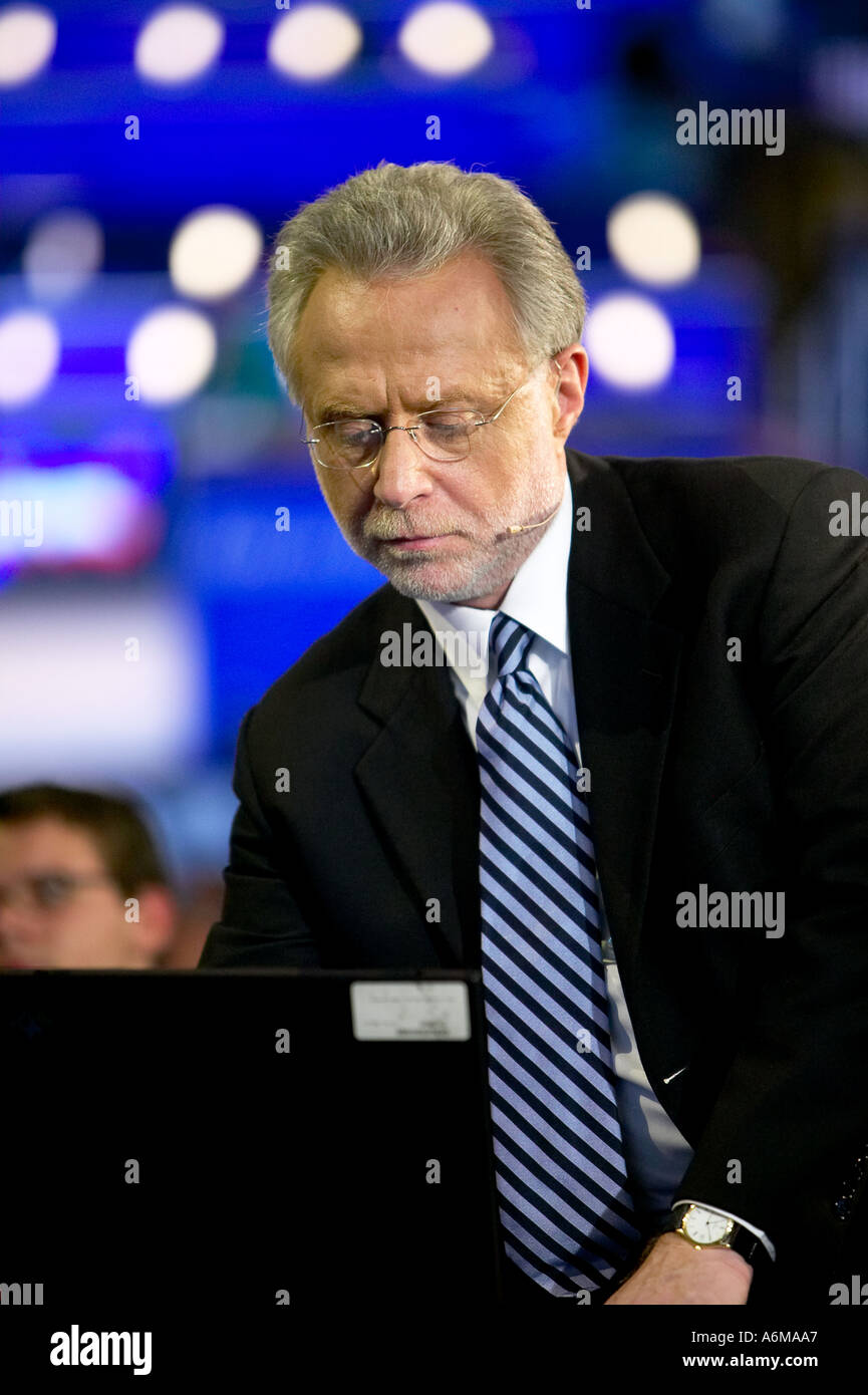 2004 Democratic Convention at the Boston Fleet Center Wolf Blitzer ...