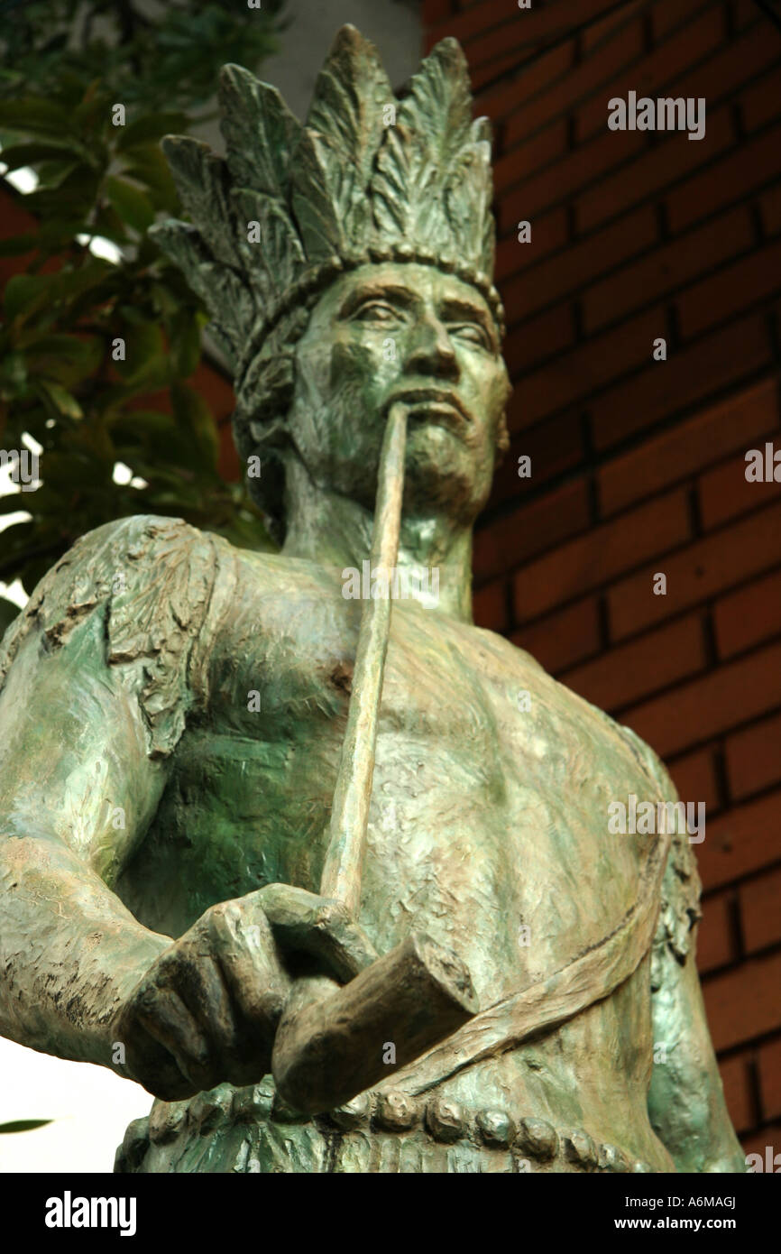 Native american pipe smoking hi-res stock photography and images - Alamy