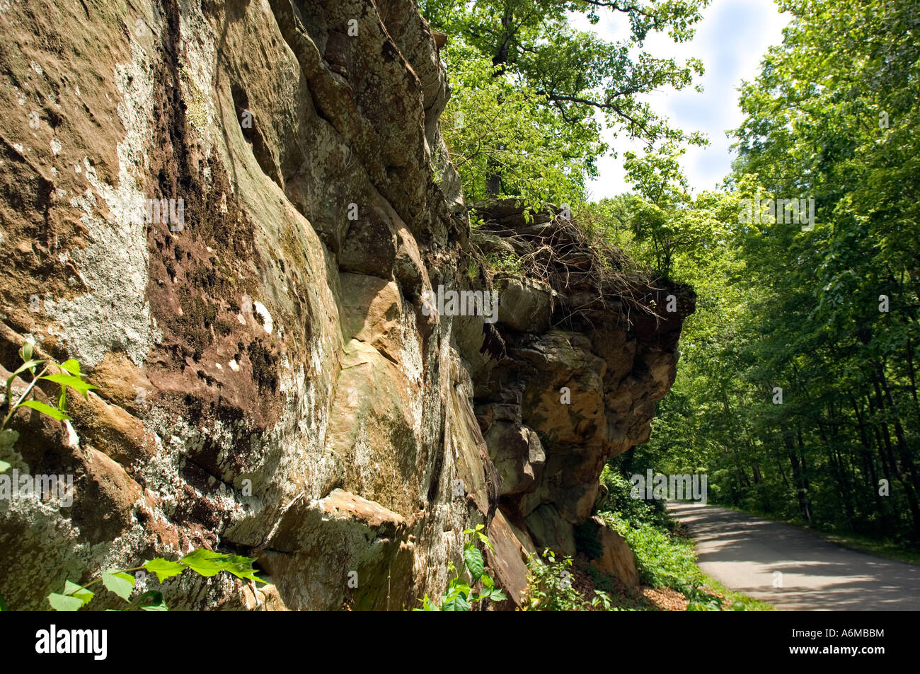 Sandstone bluffs in giant city hi-res stock photography and images - Alamy