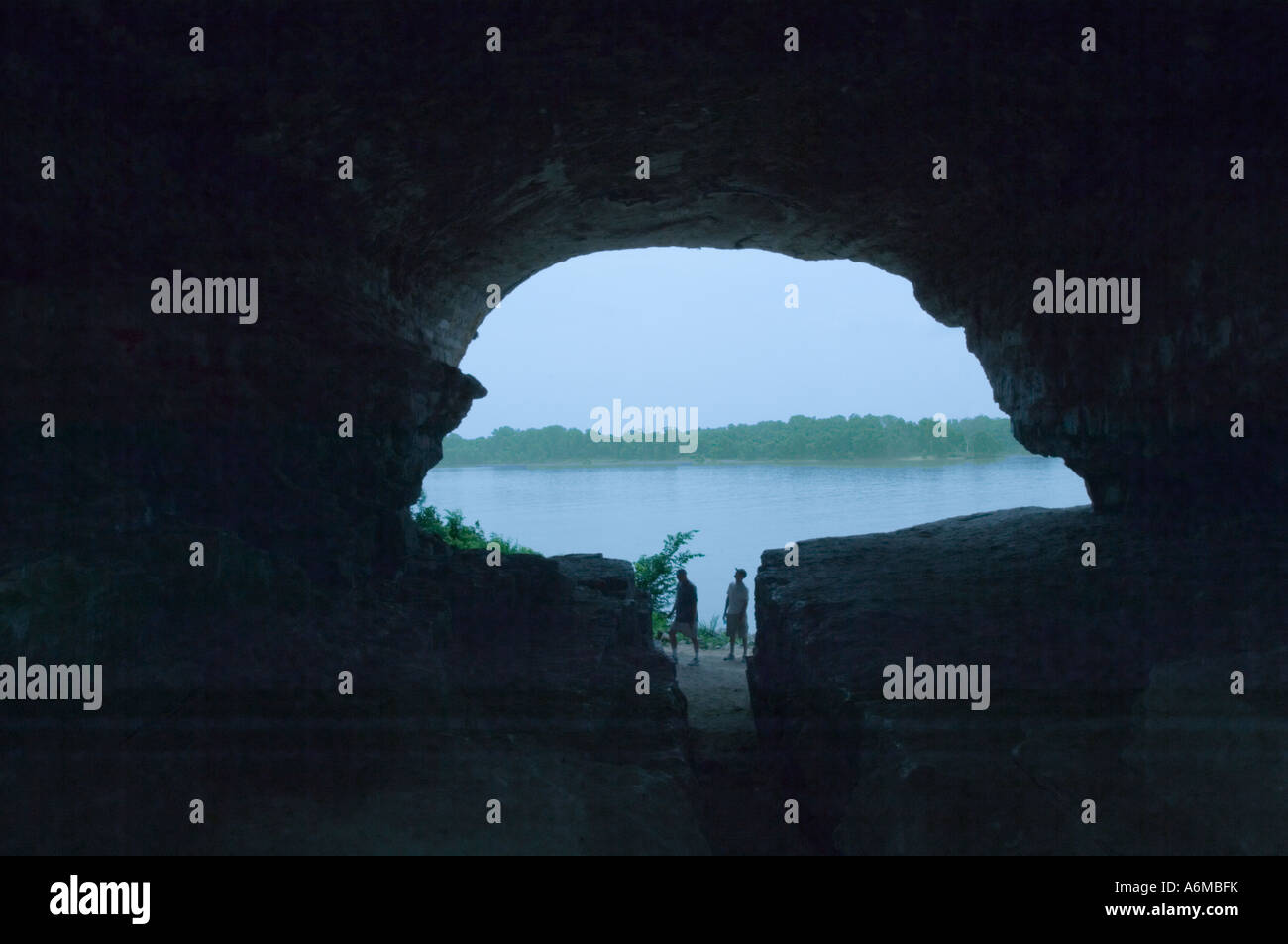Entrance to the cave at Cave in Rock State Park along the Ohio River at ...