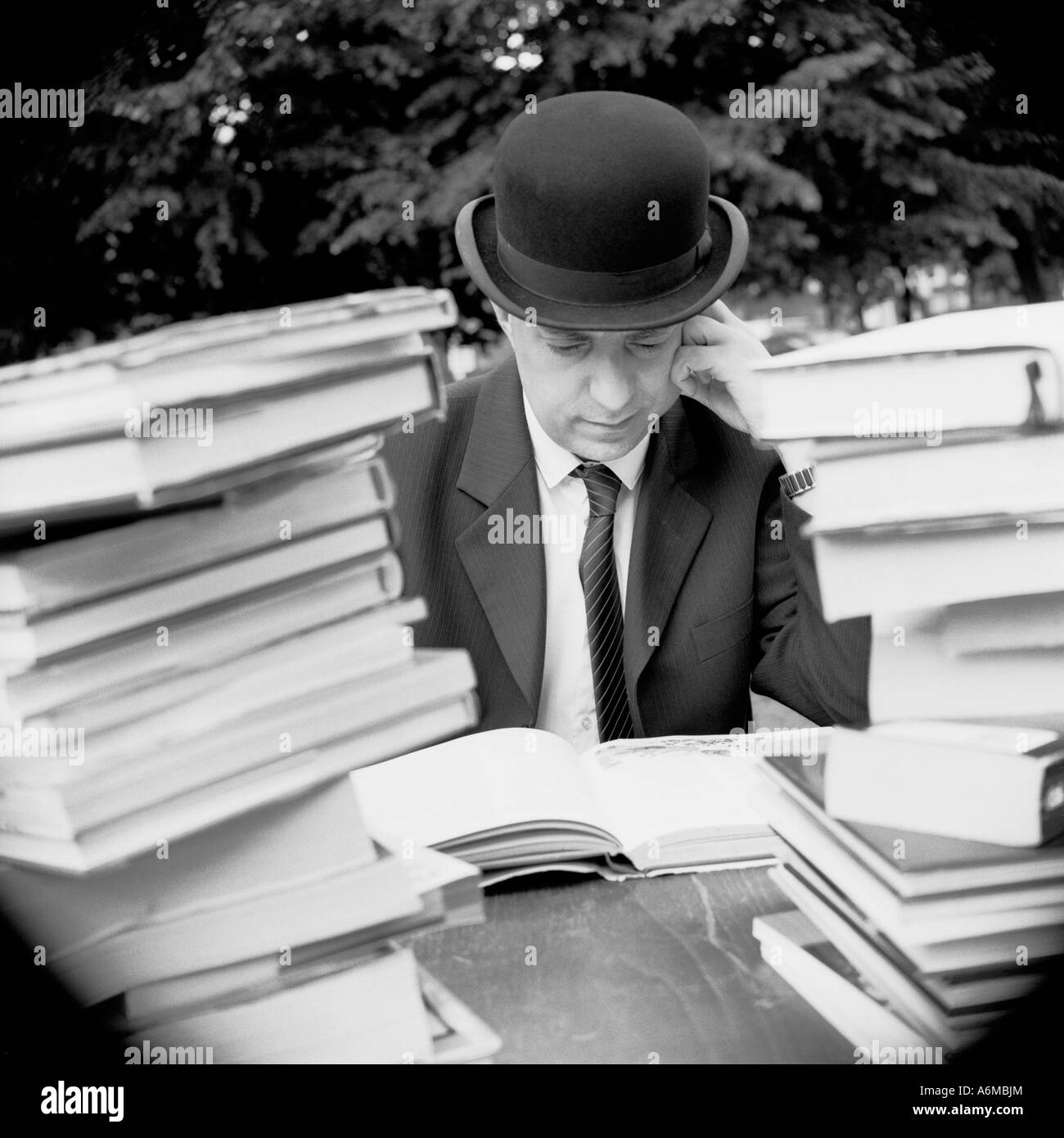 Vintage suit behind Black and White Stock Photos & Images - Alamy