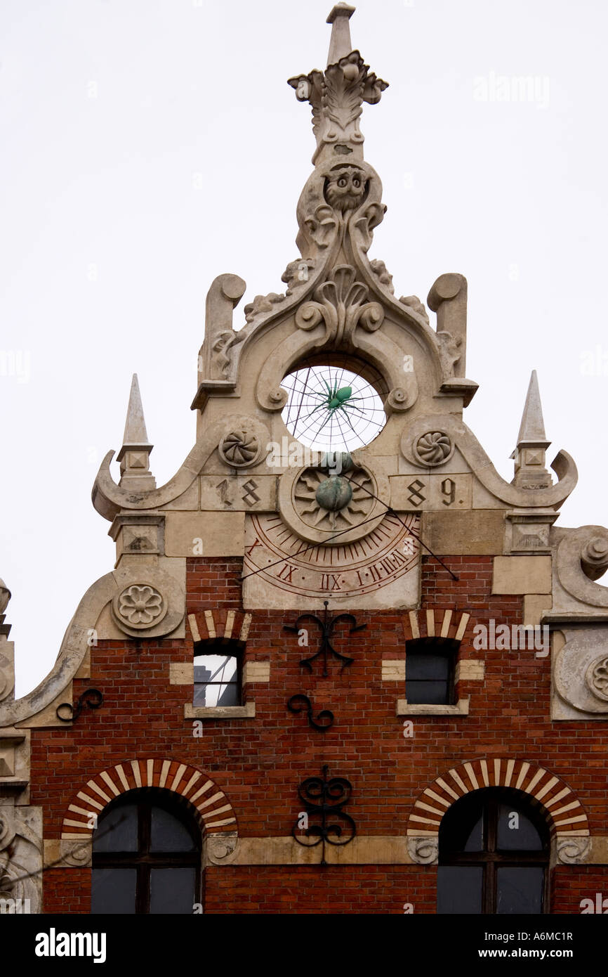 Iron spider hi-res stock photography and images - Alamy