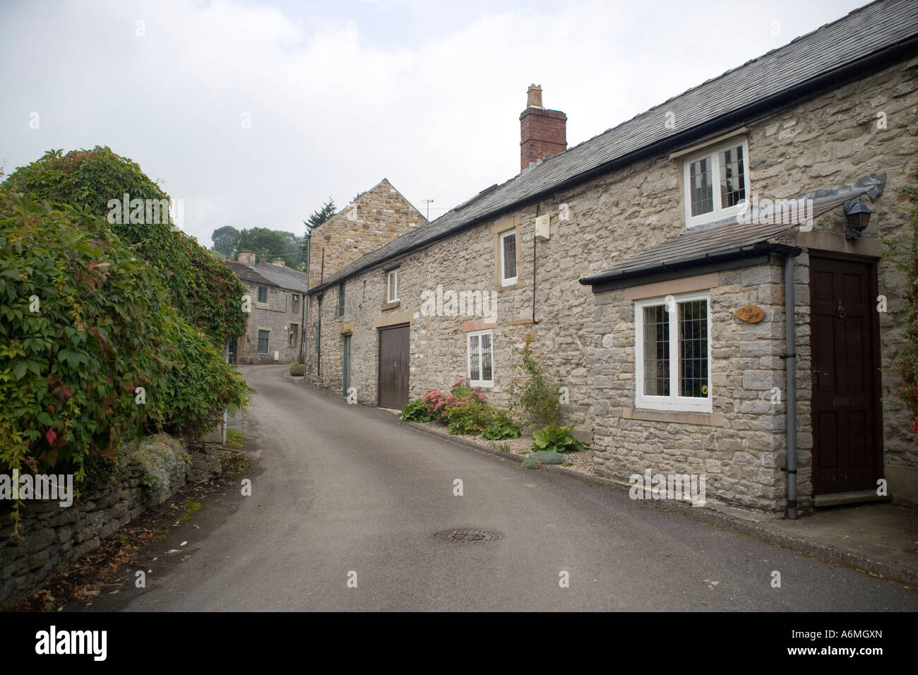 Stoney Middleton village, Derbyshire, England Stock Photo - Alamy