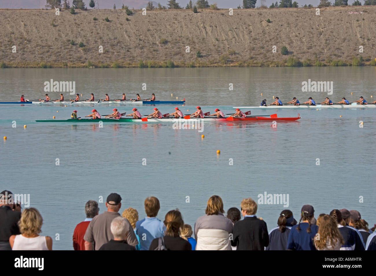Spectators watching crews of 8 competing in national South Islands ...