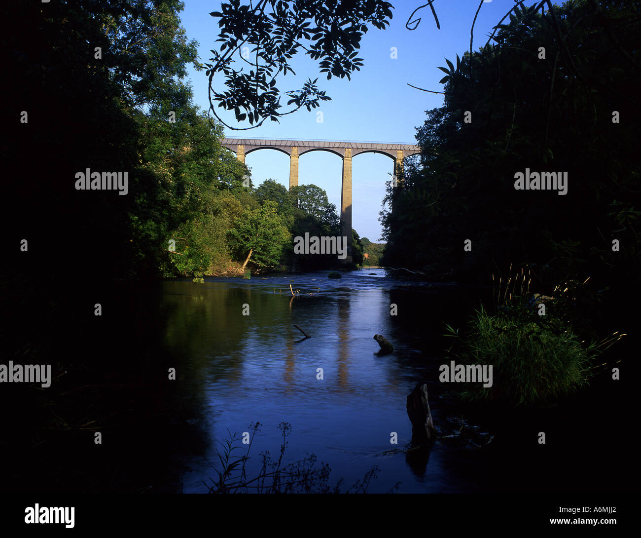 Froncysyllte aqueduct hi-res stock photography and images - Alamy
