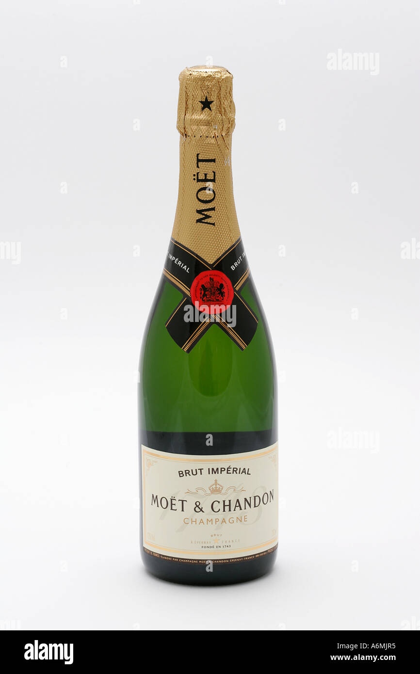 White shampagne Moet Chandon wine alcohol booze proof pure drink drunk ...
