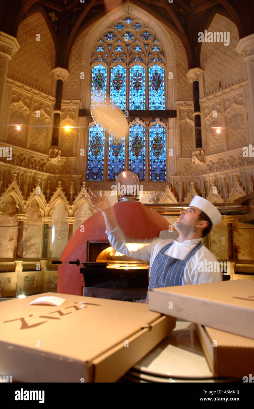 ST JAMES CHURCH IN CHELTENHAM WHICH HAS BEEN CONVERTED INTO A ZIZZI ...