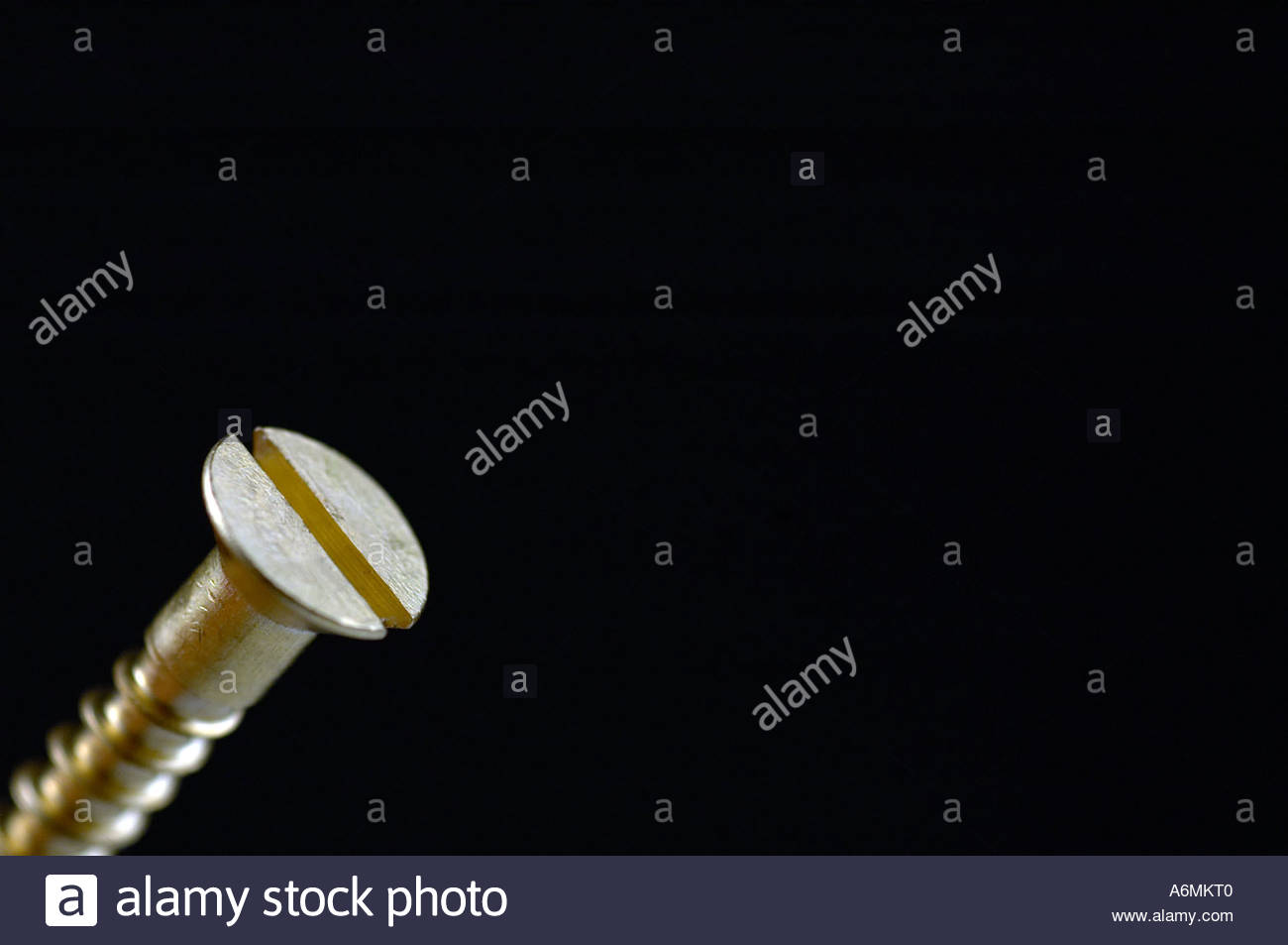 A brass screw Stock Photo - Alamy