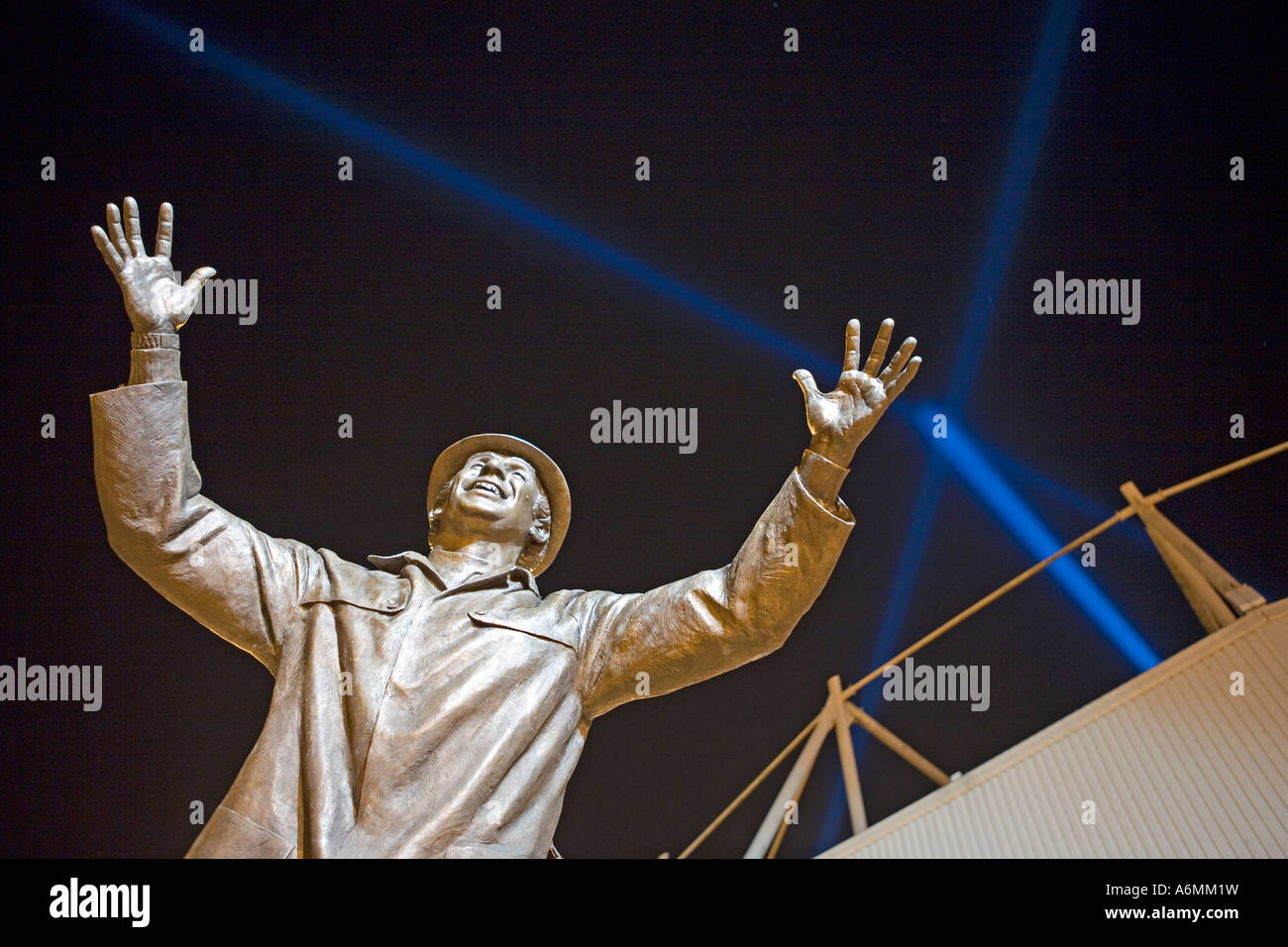 Statue of Bob Stokoe outside the Stadium of Light, Sunderland Football ...