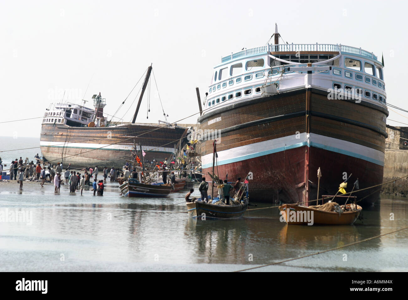 Mandivi port hi-res stock photography and images - Alamy
