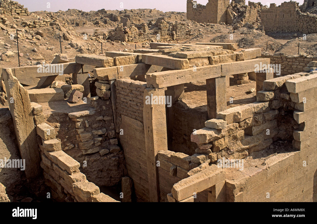 Italian Archaeological Mission excavation of the Temple of Nakrah ...