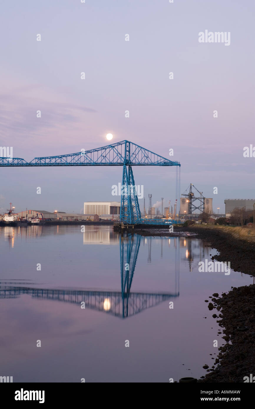 The Transporter Bridge over the River Tees, Middlesbrough, North ...