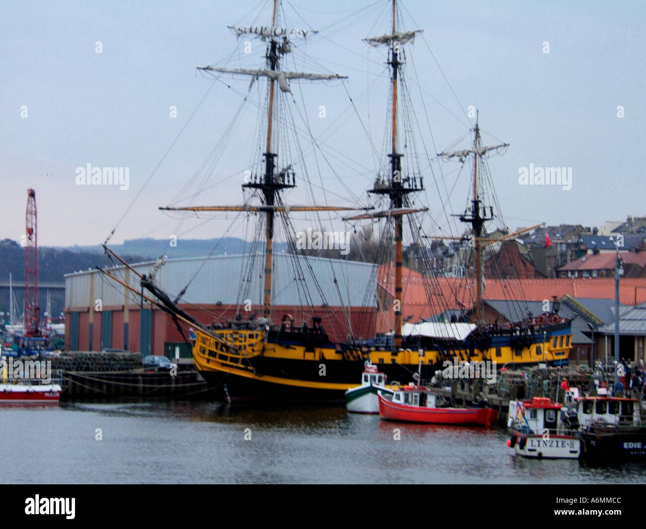 Whitby harbour sailing ship hi-res stock photography and images - Alamy