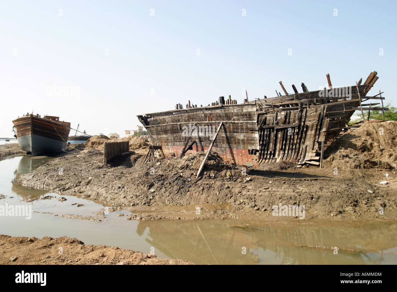 Ship building at mandvi hi-res stock photography and images - Alamy