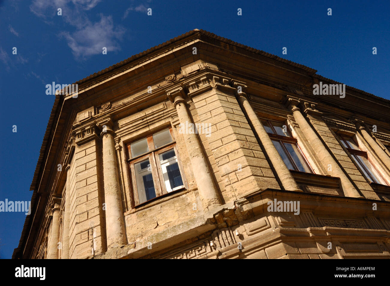 Old building window Stock Photo - Alamy
