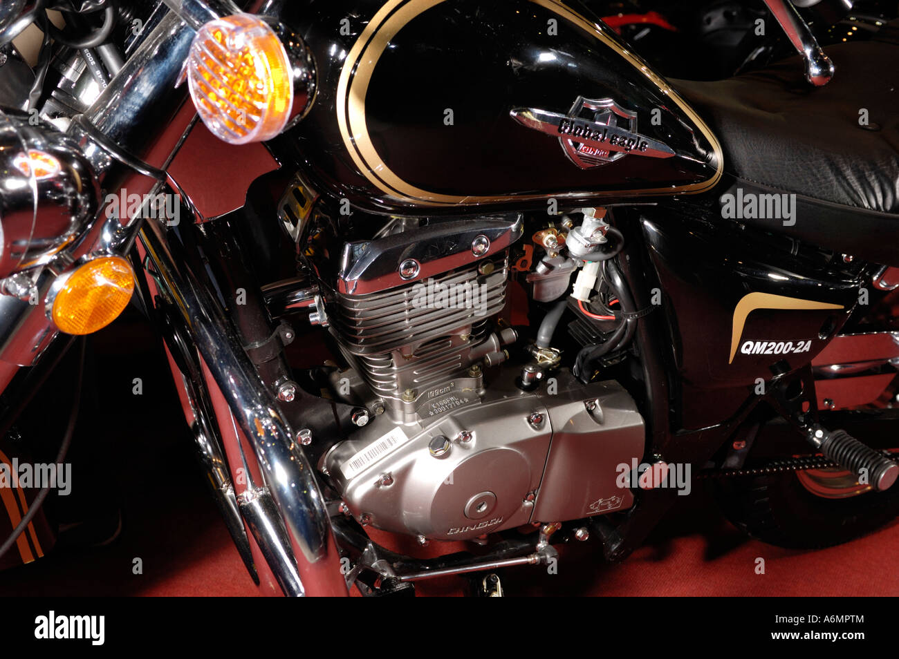 Qingqi QM200 2A motorcycle engine Stock Photo - Alamy