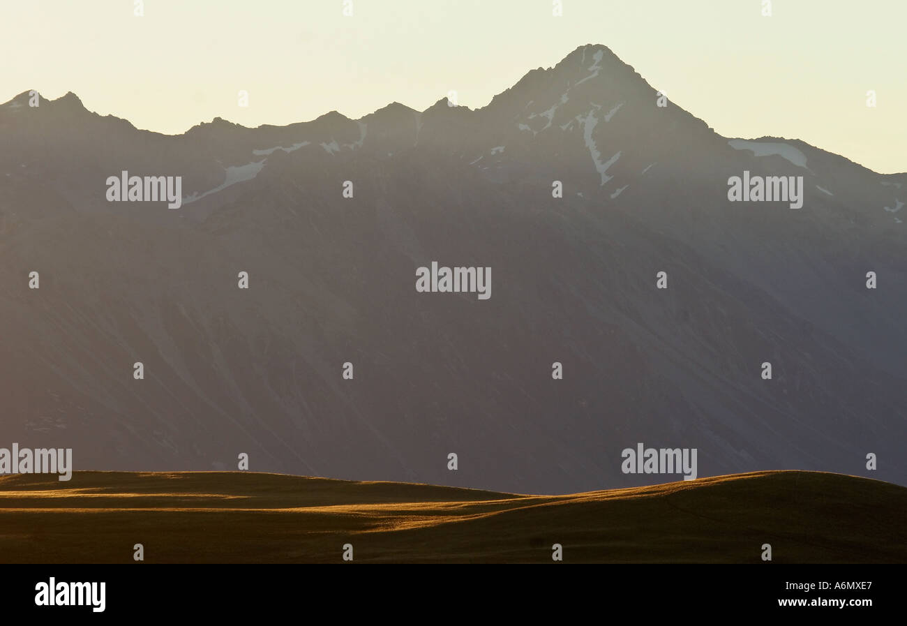 Mount Cook Range in Southern Alp in scenic New Zealand Stock Photo - Alamy