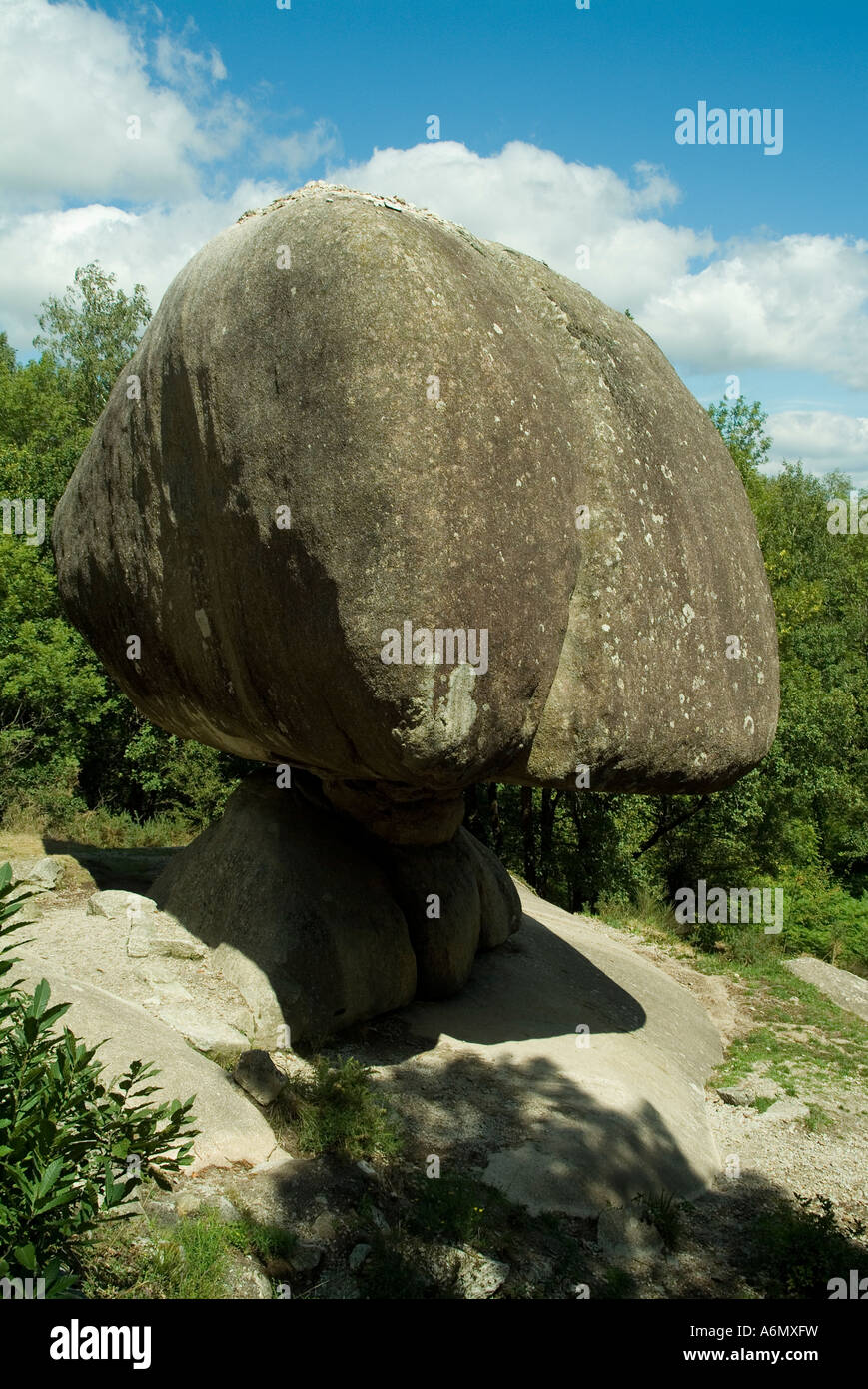 Boulder geology hi-res stock photography and images - Alamy