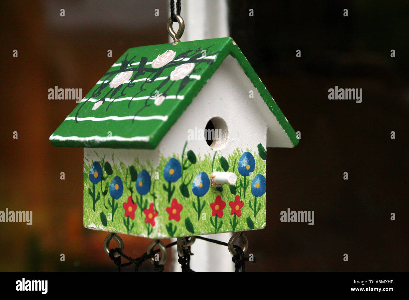 Painted bird house hi-res stock photography and images - Alamy