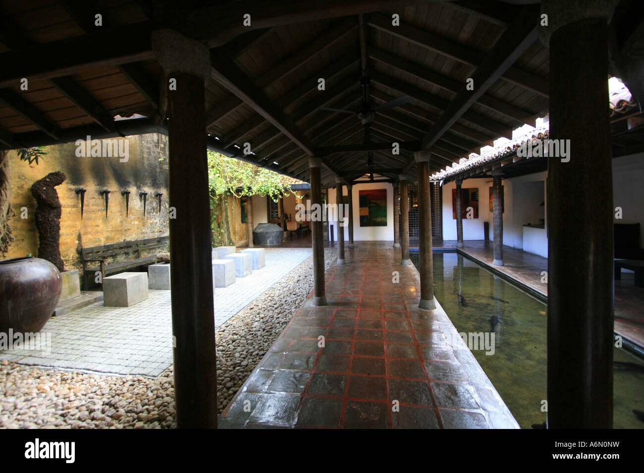 Gallery Cafe Colombo Sri Lanka Stock Photo - Alamy