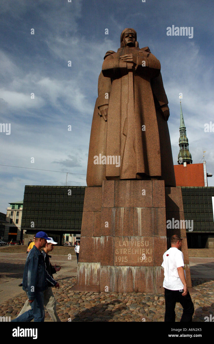 LATVIAN RIFLEMEN MONUMENT AND OCCUPATION MUSEUM in Riga in Latvia Stock ...