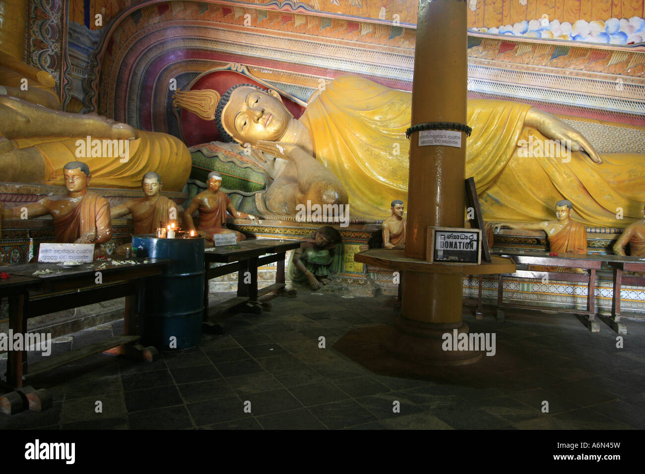 Wewurukannala temple Dickwella Sri Lanka Stock Photo - Alamy