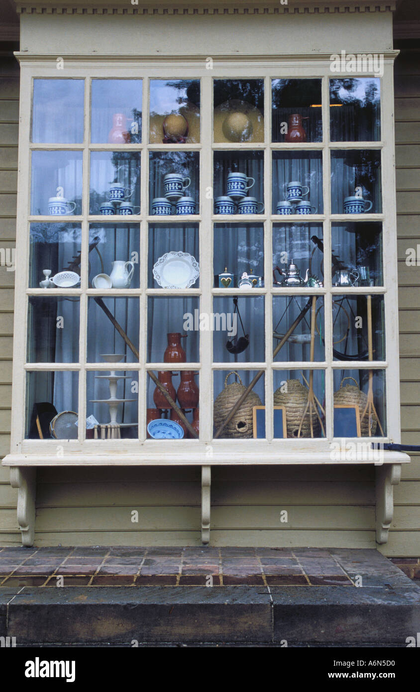 Davidson Store Window, Colonial Williamsburg, Virginia Stock Photo - Alamy