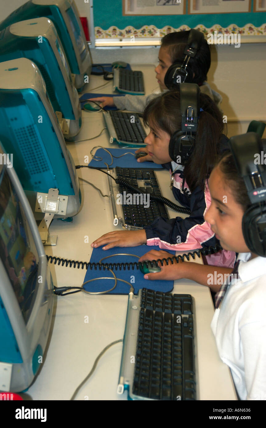 Mexican school students hi-res stock photography and images - Alamy