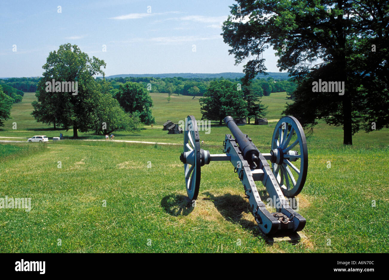 Earthwork defenses revolutionary war hi-res stock photography and ...