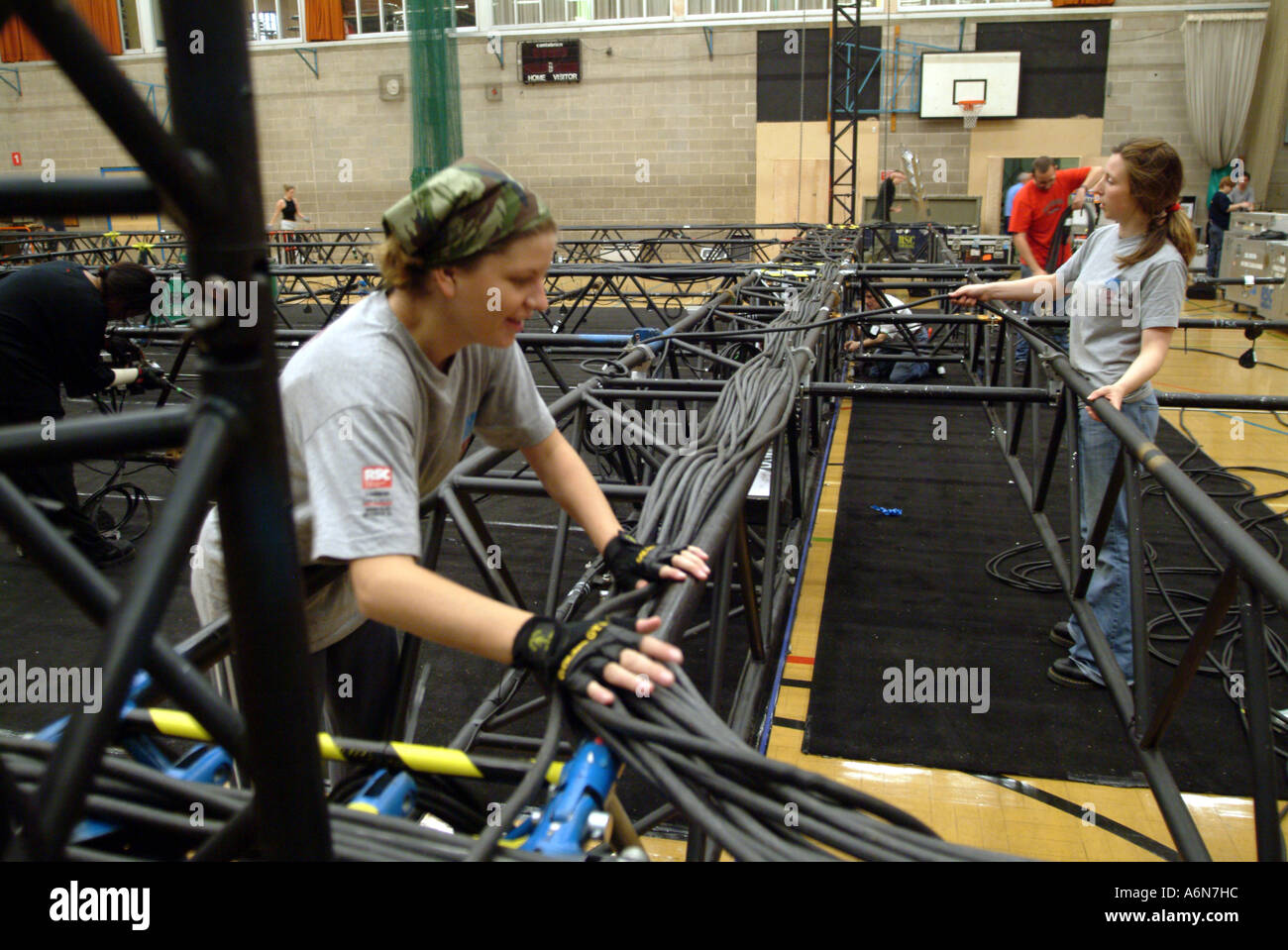 Theater backstage pulley hi-res stock photography and images - Alamy