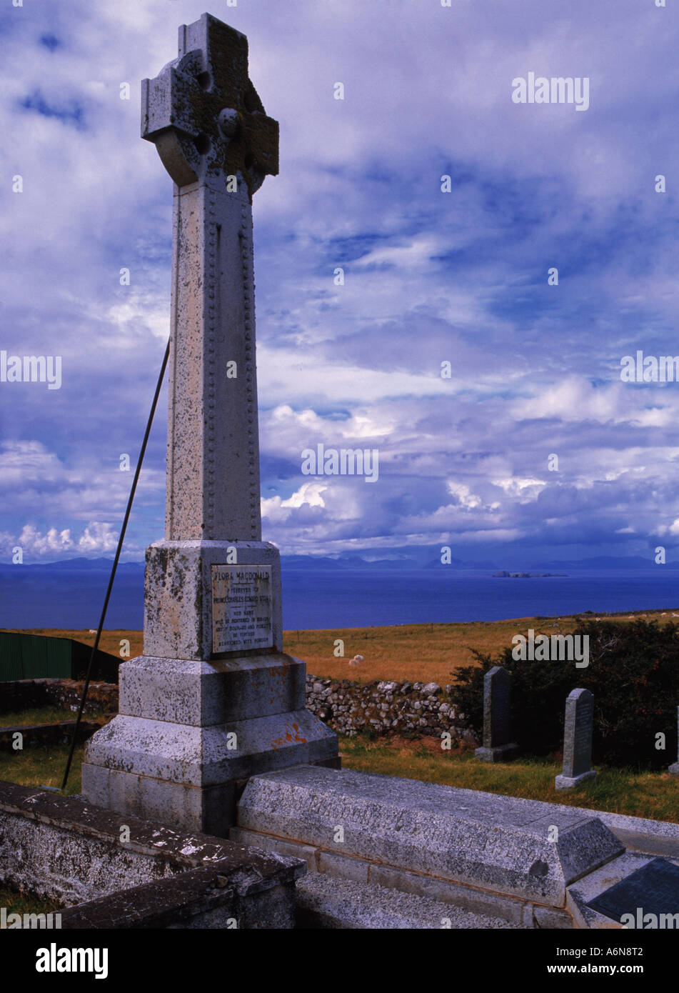 flora mcdonald grave isle of skye Stock Photo - Alamy