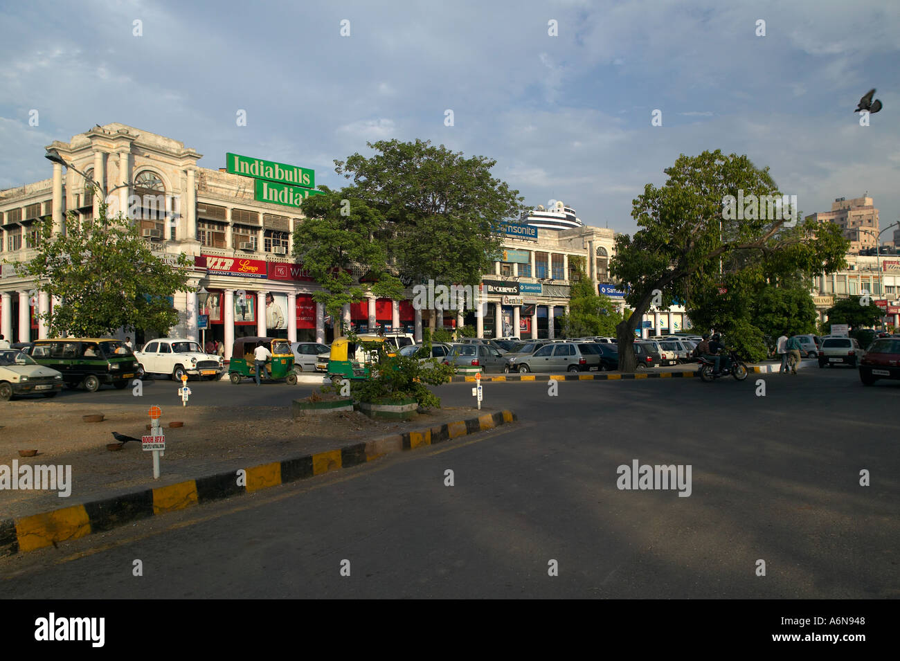 Old buildings at Connaught Place New Delhi India Stock Photo - Alamy