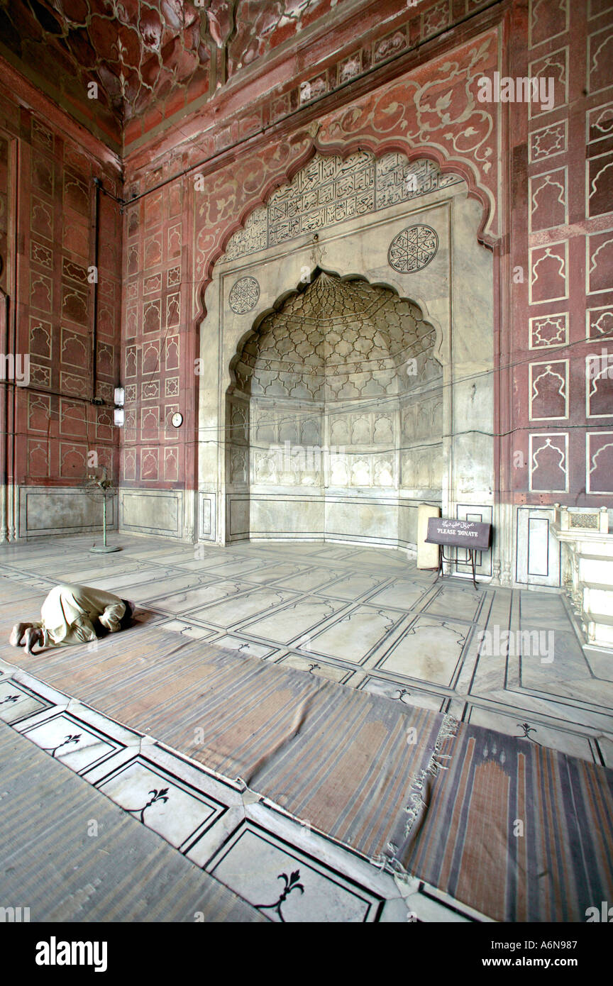 Muslim prayer Namaz at Jama Masjid Old Delhi India Stock Photo - Alamy
