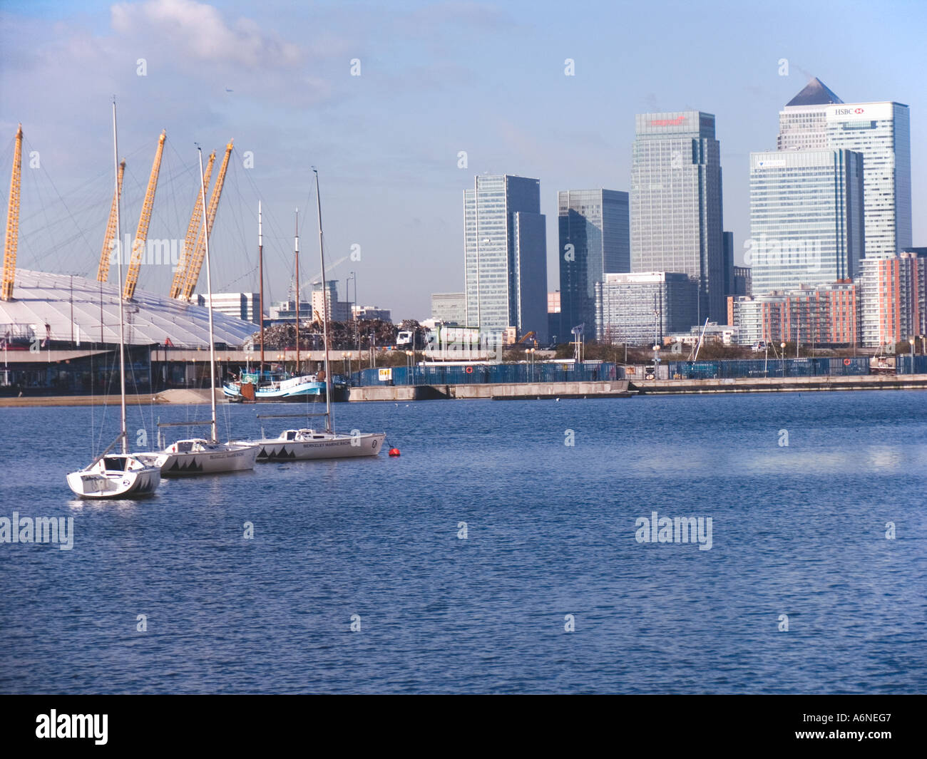 Medieval london port hi-res stock photography and images - Alamy
