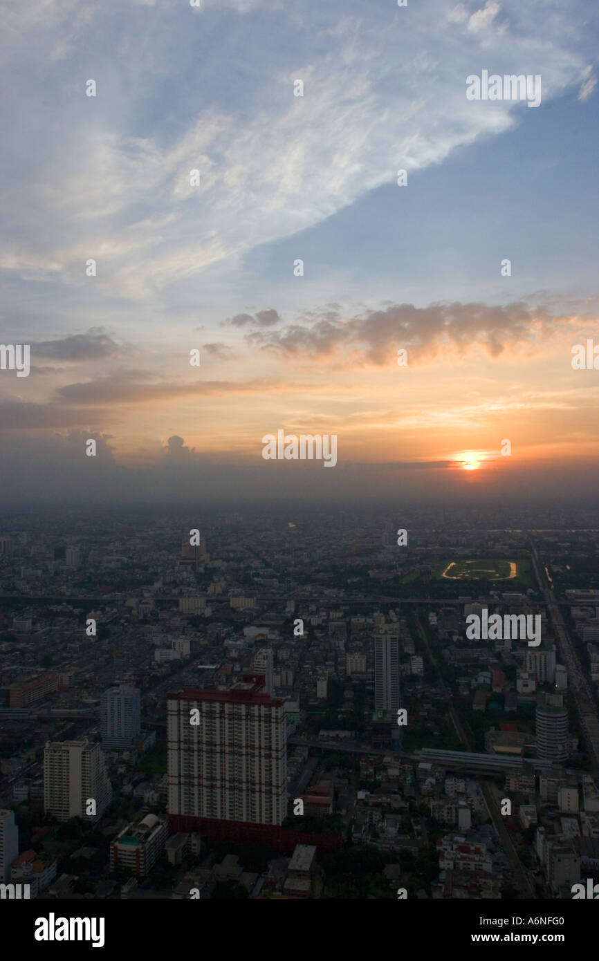 Vertical shot sunset above hi-res stock photography and images - Alamy