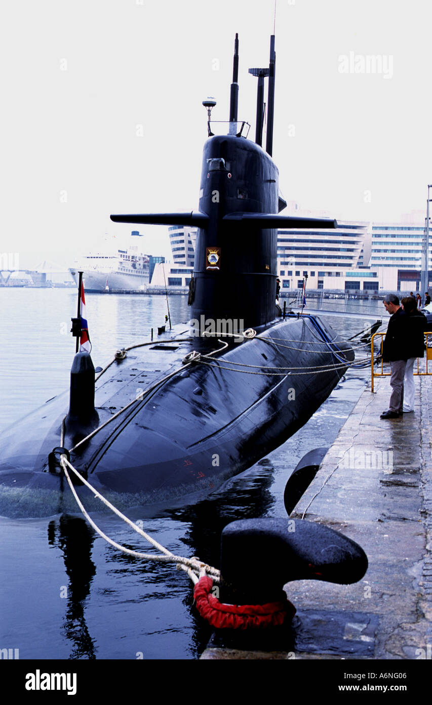 Submarine docks hi-res stock photography and images - Alamy