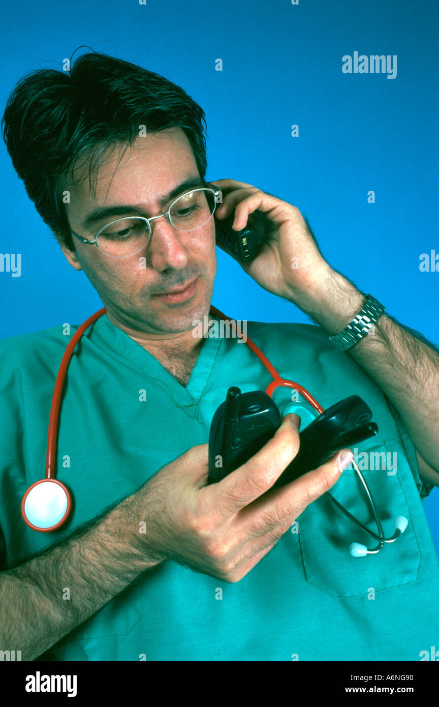 Communications celluar hi-res stock photography and images - Alamy