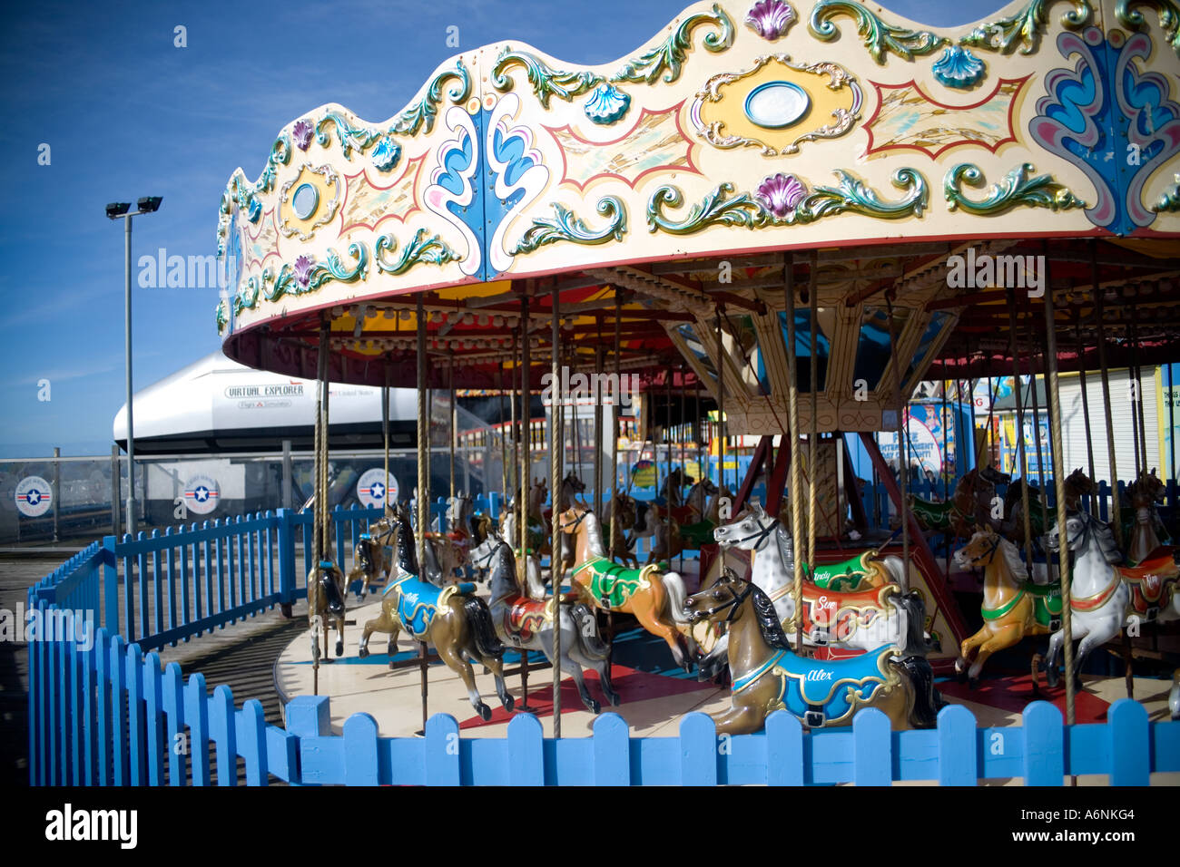 Fun fair on Central Pier,Blackpool,England Stock Photo - Alamy