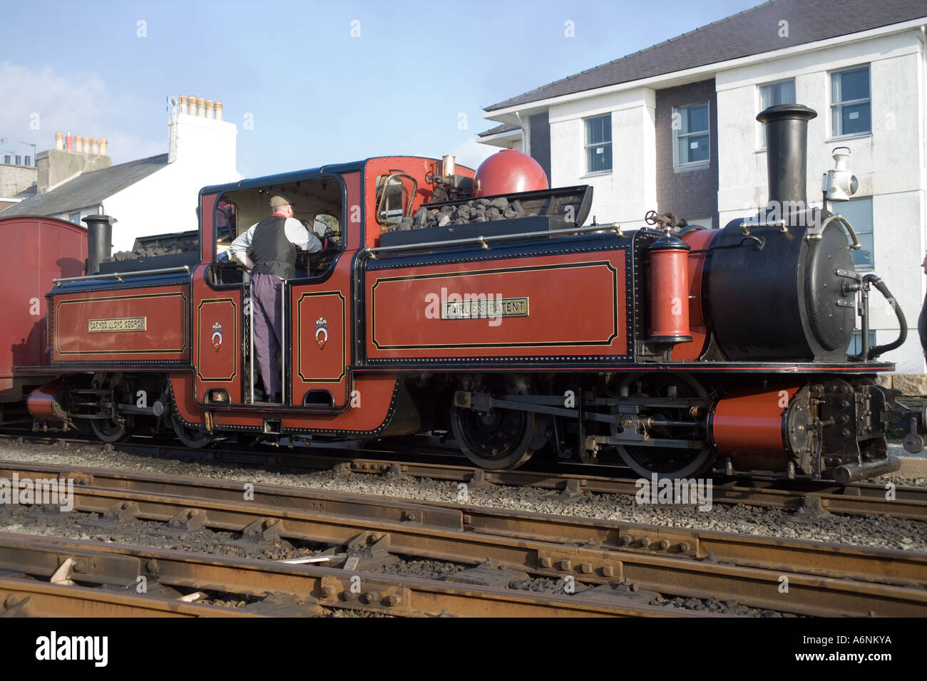 The steam engine David Lloyd George at Porthmadog Harbour station ...
